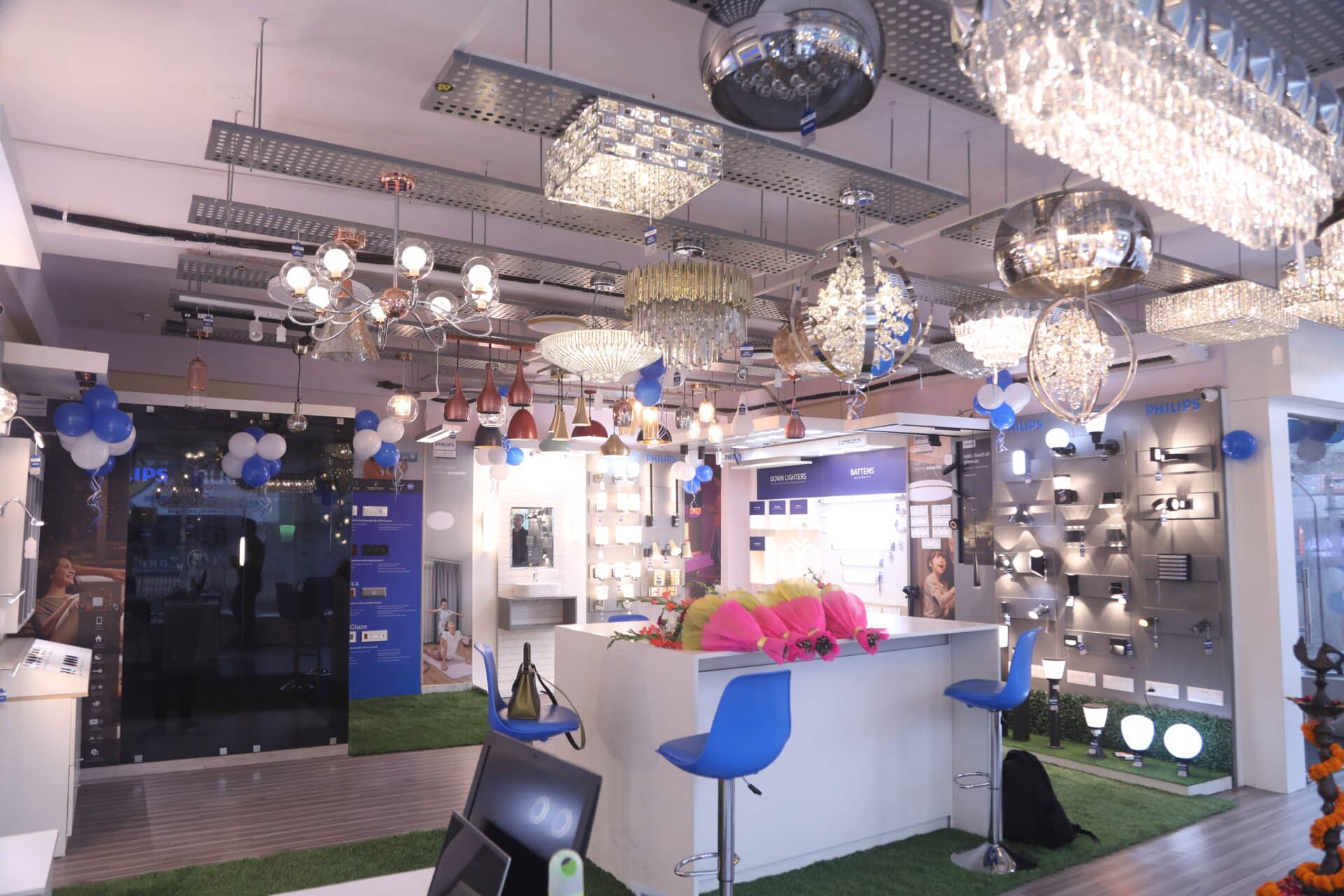 Signify Launched its 4th Philips Smart Light Hub in Noida - Smart Home ...