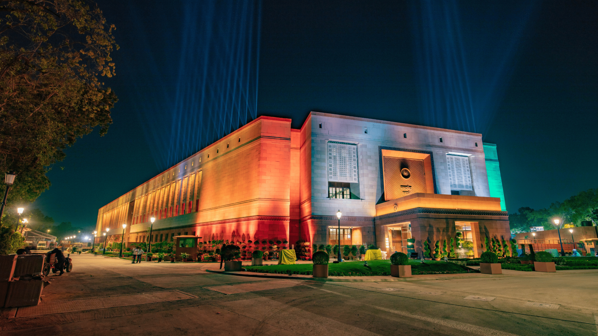 Signify Illuminates the New Parliament Building in India. - Smart Home ...